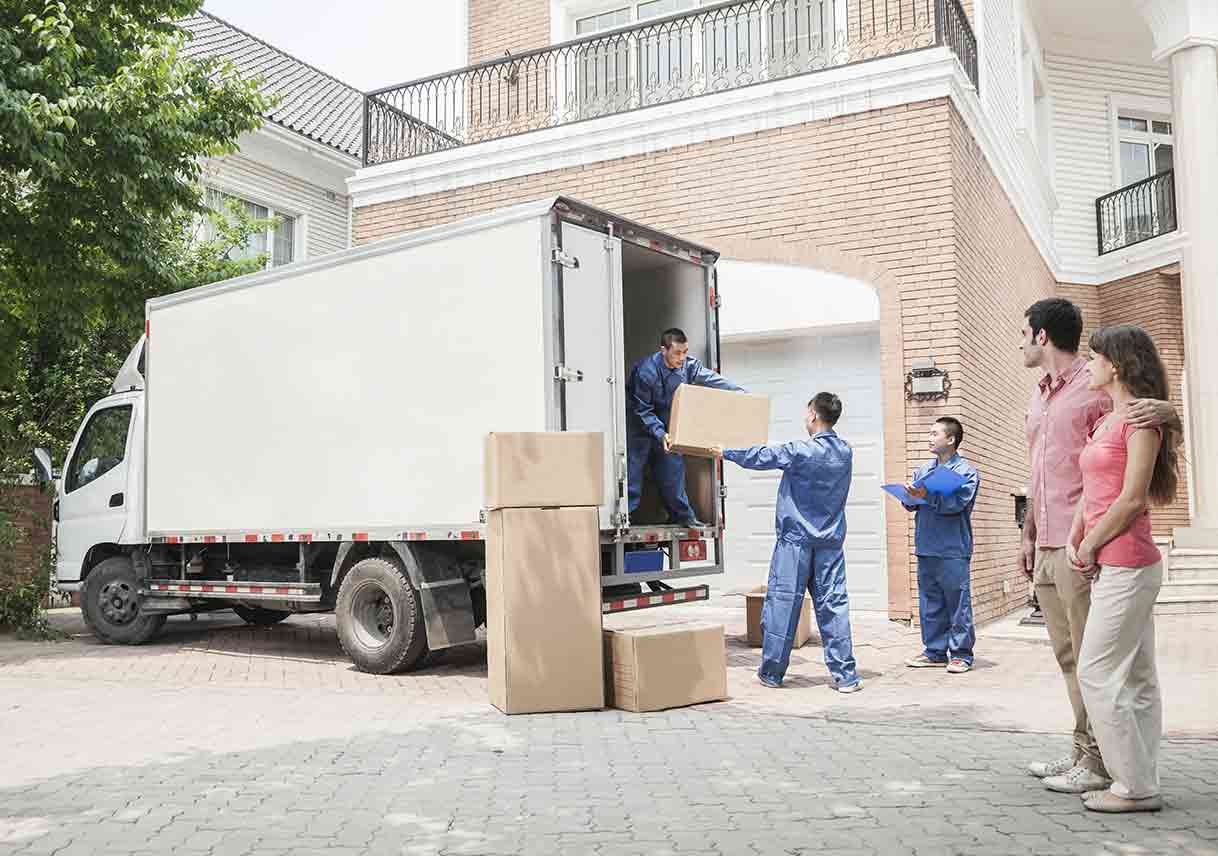 3 Reasons to Hire a Professional Mover for Your Upcoming Move | Best ...