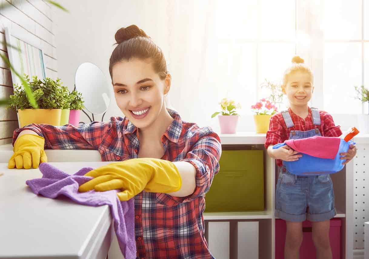7 Quick Cleaning Tasks to Complete Before Guests Arrive | Best Pick Reports
